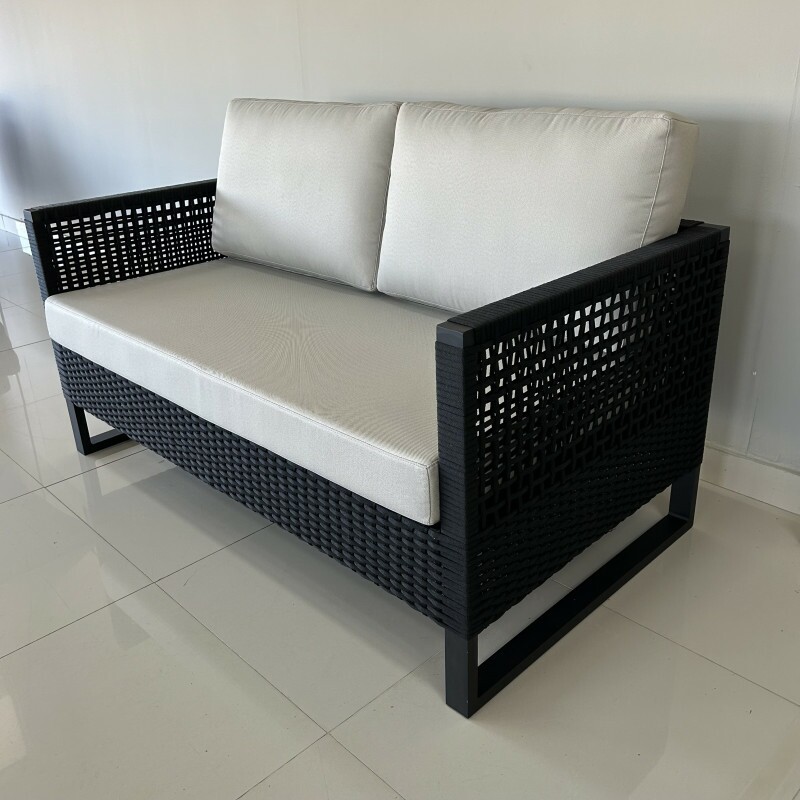 Sofá Ipanema: O conforto e elegância que sua área externa merece ...